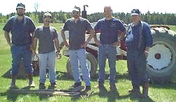 ALEXANDER COMMUNITY PULLS TOGETHER FOR SCHOOL PROJECT